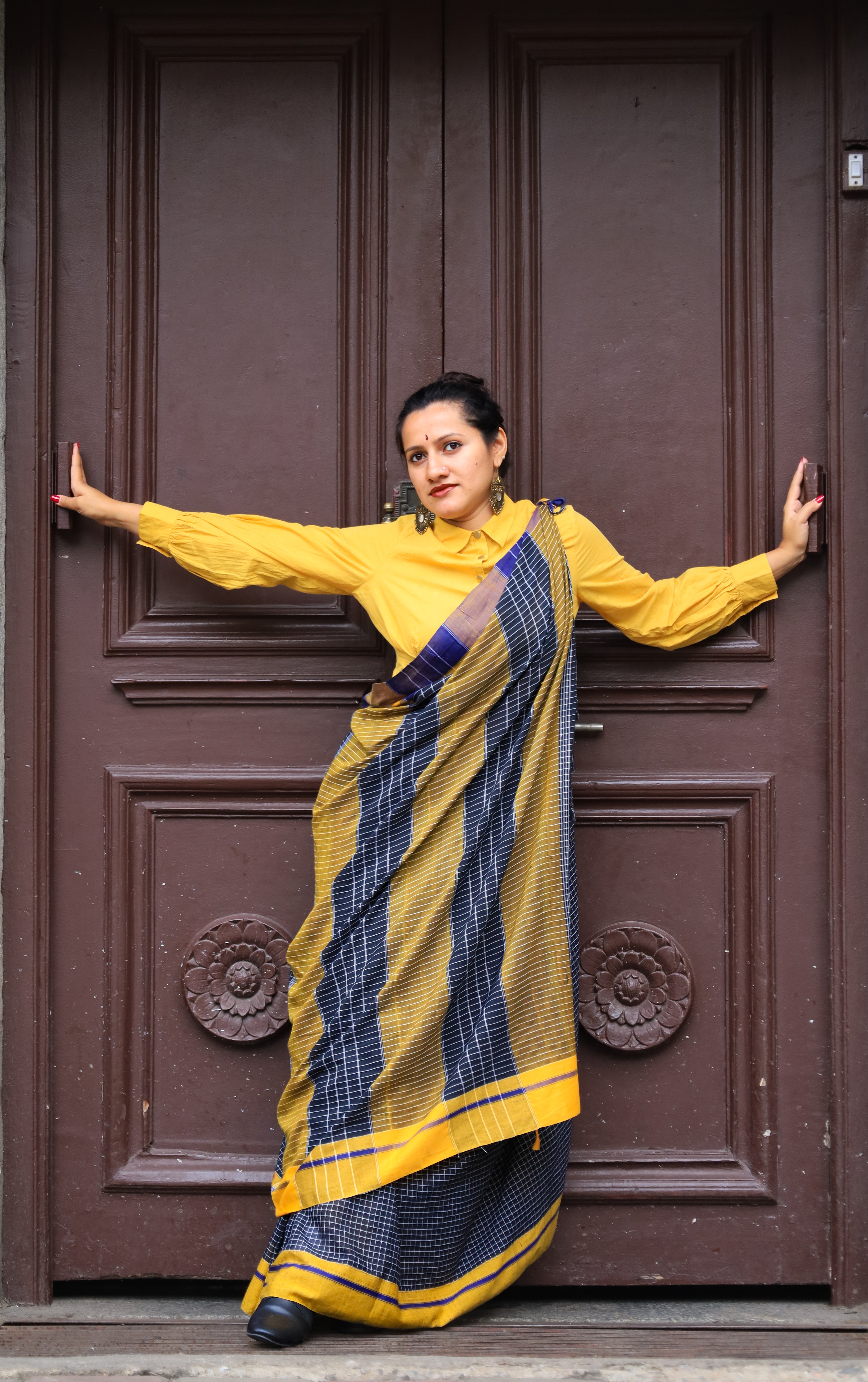 Black Pattada Anchu Cotton Saree with Blue & Yellow border – UTPALADesigns